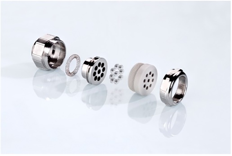 Assembling and routing multiple cables in an EMC-compliant manner ...